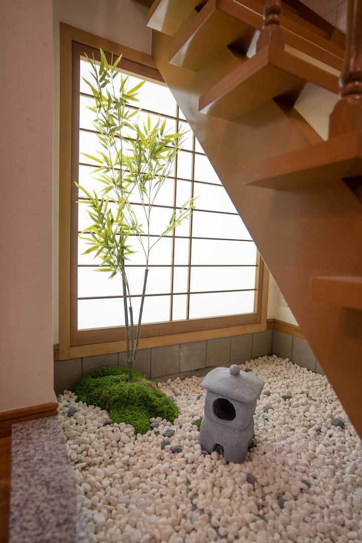 萱之家Ken’s House/机场直达天下茶屋/ 免费停车位/ 难波10分钟/usj 20分钟 - Osaka