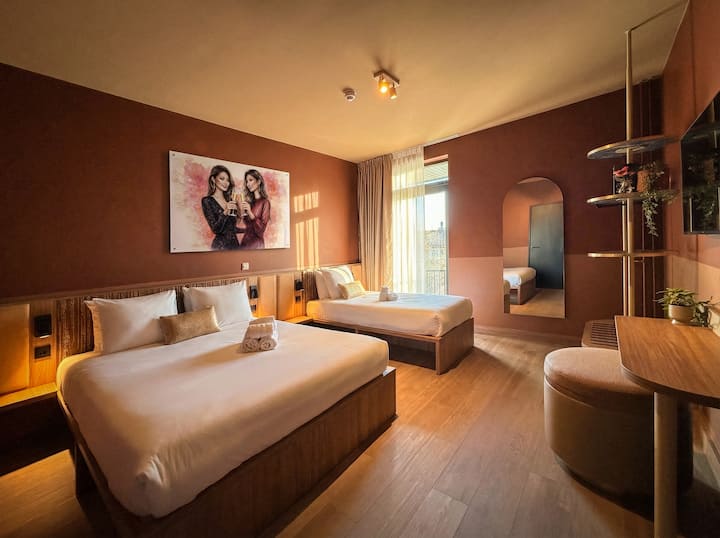 Triple Room - Amsterdam