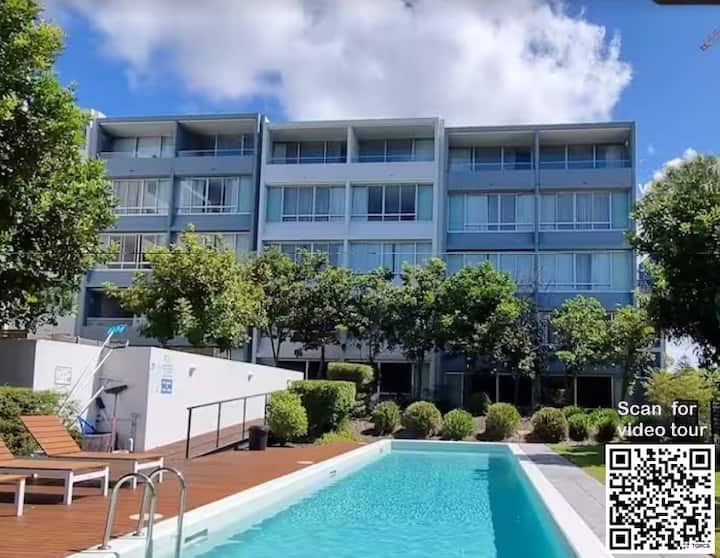 Enjoy An Alluring Stay At The Bay - Nelson Bay