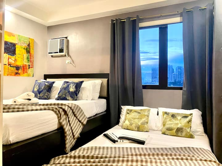Gio's Corner Near Ayala & Sm! Cool Pool + Netflix! - Cebu City