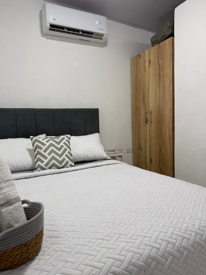 Apartaestudio Aire Acondicionado Aeropuerto - Huila