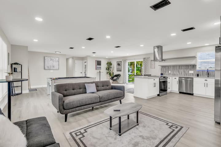 Riverfront Property - Jacksonville, FL