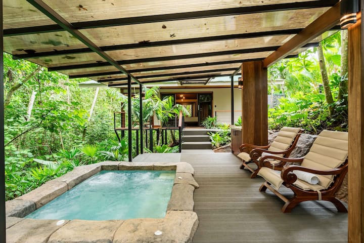 Secret Bungalows Lechu (Bungalow 3)with Breakfast - Costa Rica