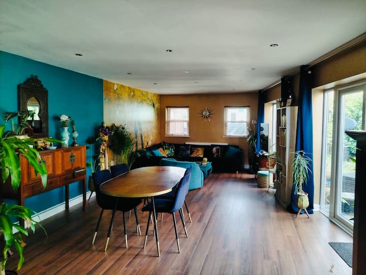 Spacious House With Garden - Chessington World of Adventures Resort
