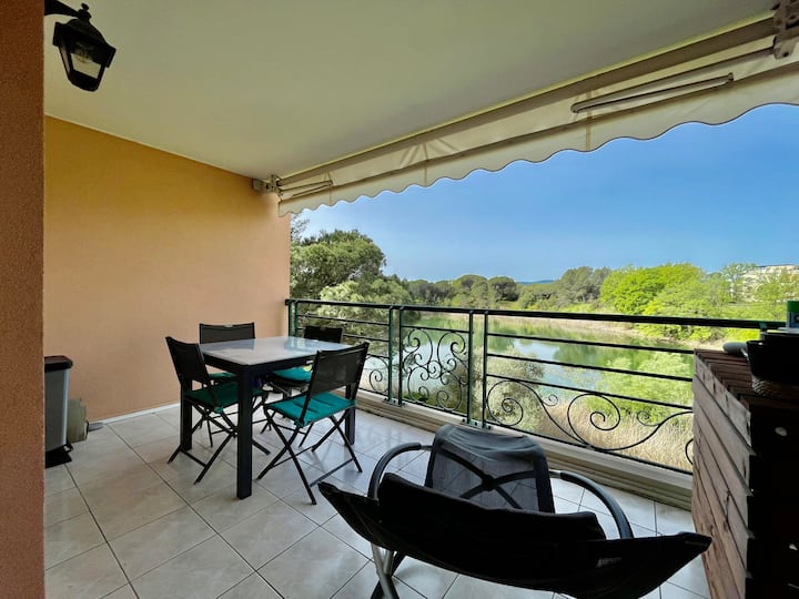 T2 Calme Avec Vue Lac – Terrasse Ensoleillée, Wifi - Puget-sur-Argens