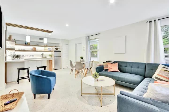 Casa Delray 5 - Luxury & Modern 2bed/1bath - Pool - Delray Beach, FL