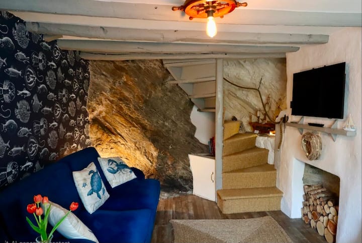 Cliff Face In Living Room! Beach 1 Min. Looe - Polperro