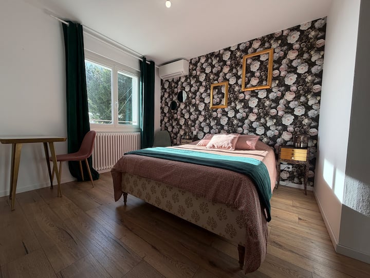 Chambre Indépendante Avec Vue Sur Vallée. - Éguilles