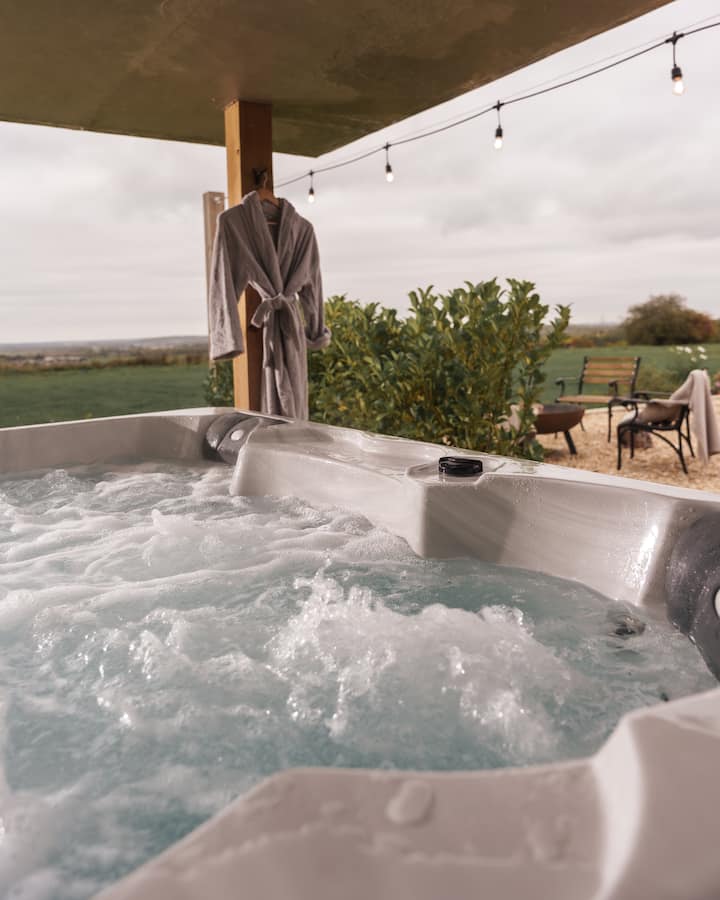 Countryside Retreat With Hot Tub - Bicester