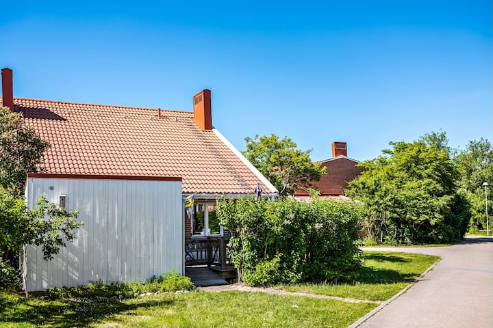 Townhouse In Stockholm Suburb - Vallentuna
