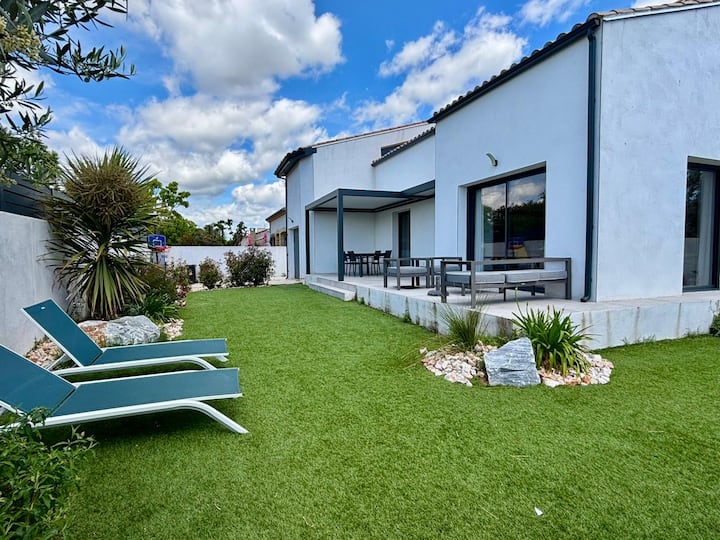 Maison / Villa 2km Plage - Vias