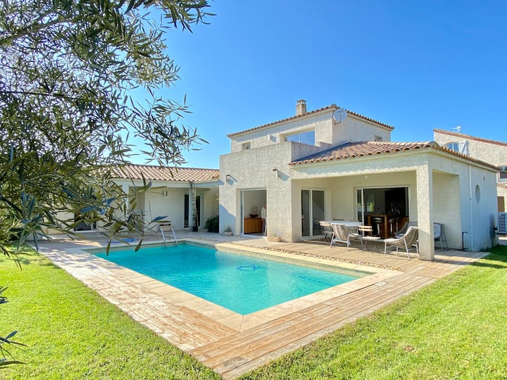 Maison Entière Avec Piscine Accès Plage Vue éTang - Mèze