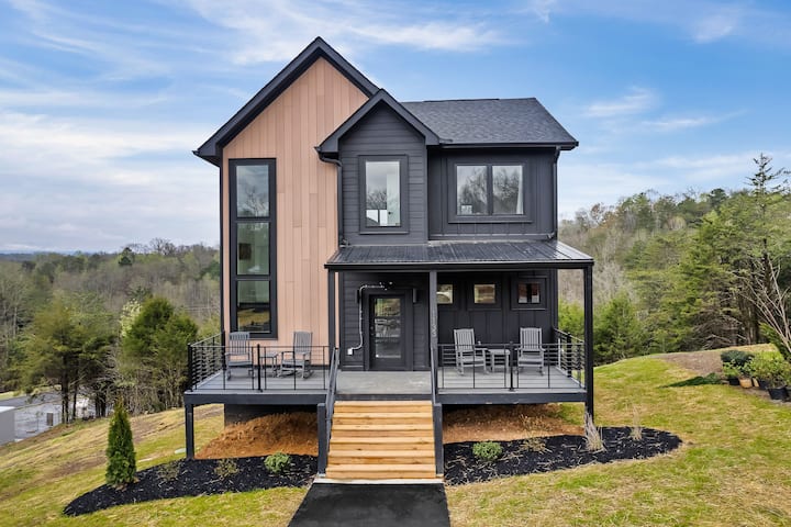 Summer Deals! Hot Tub/pool/arcade & Shuffle Board! - Sevierville, TN