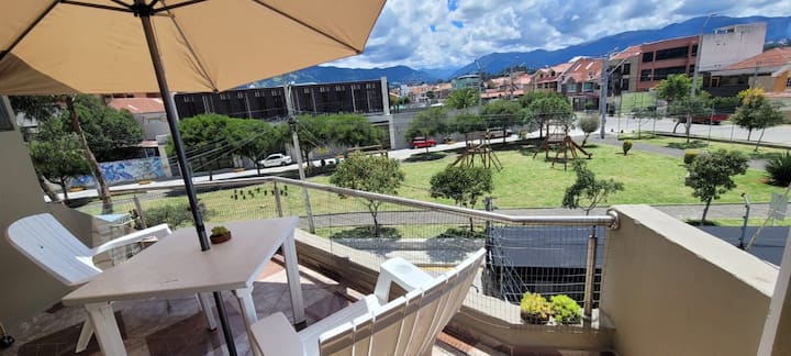Departamento Vista Increíble En Cuenca - Wifi 5g - Cuenca