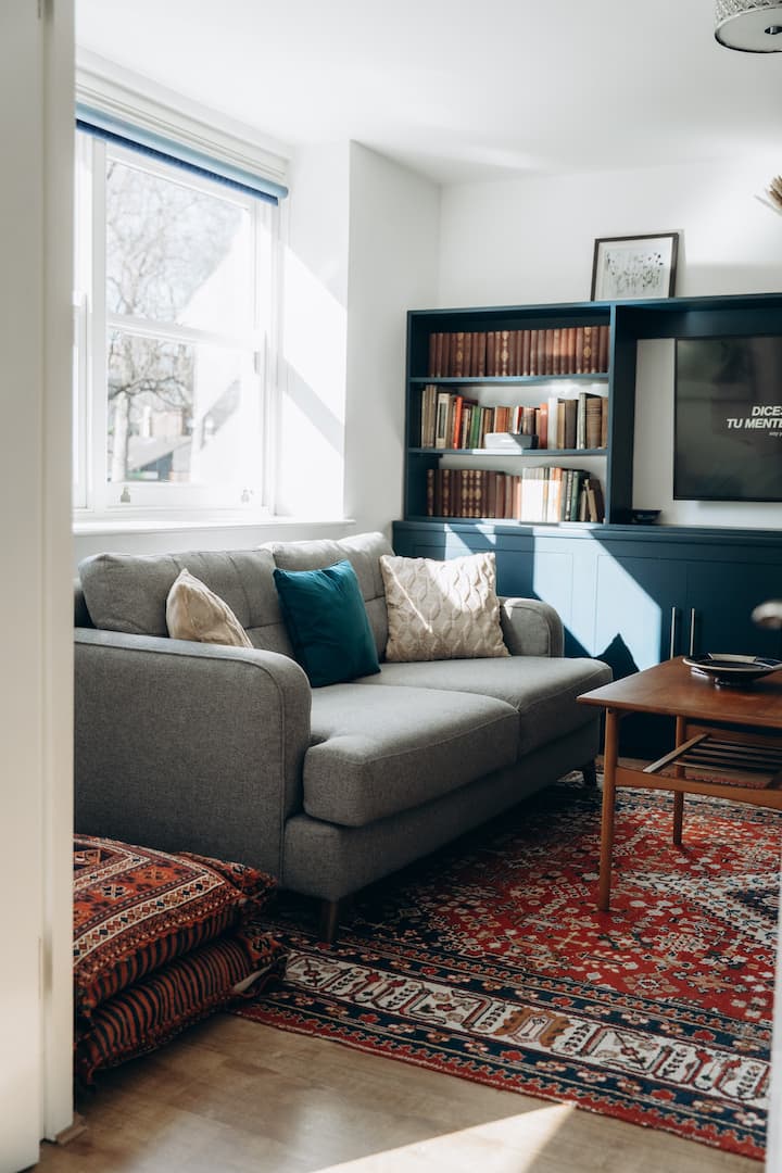 Central Zone 1, Spacious 1 Bed - 런던
