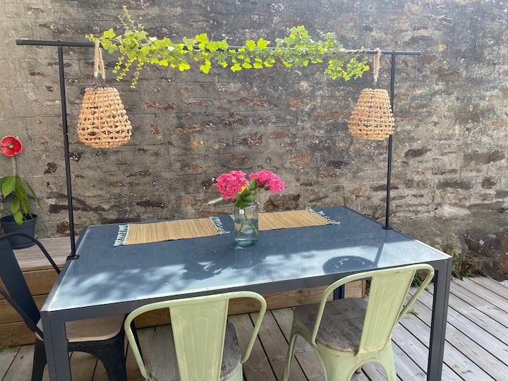 Ker Anna
Petite Maison En Pierre
Dinan/ Dinard - Saint-Briac-sur-Mer