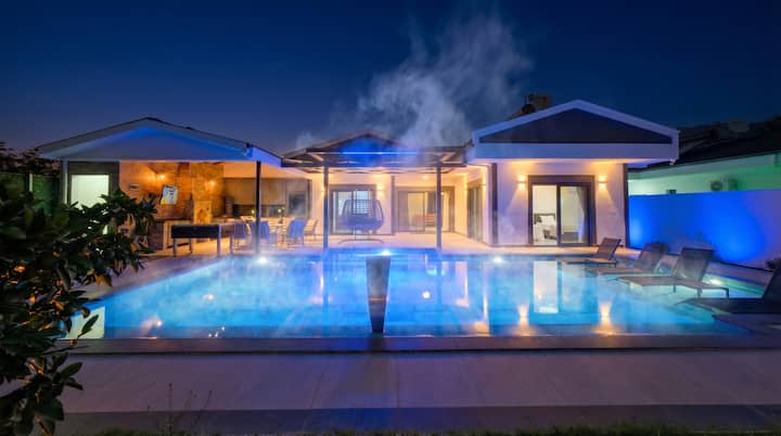 Sıcak Havuzlu Masaj Koltuklu Lüks Villa - Köyceğiz