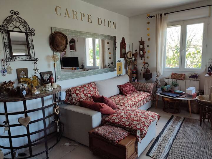 Chambre Pour 1 Ou 2 Personnes - Monteux