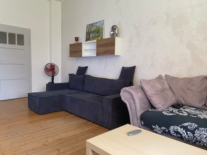 Messe Zwei Zimmer Wohnung - Hanover