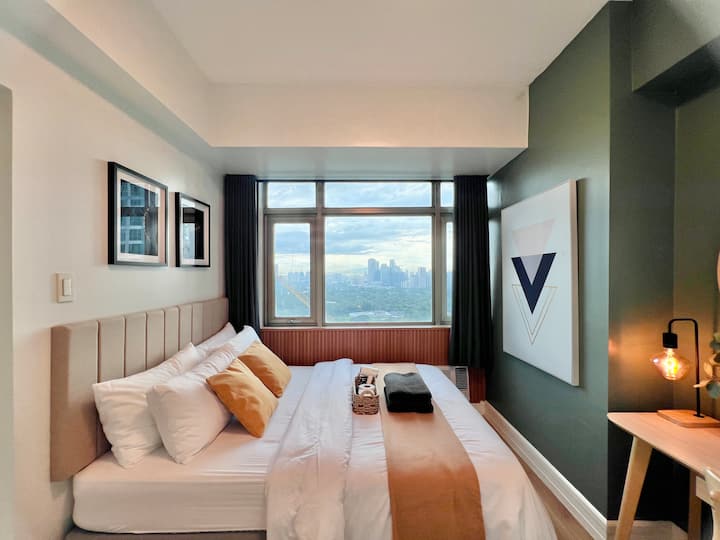 1br Near High Street Bgc With Up To 300mbps Wifi - Taguig