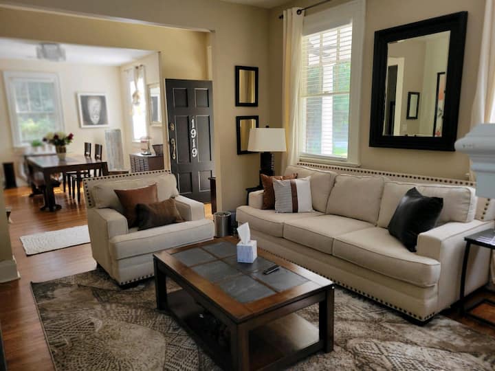 Beautiful Chic And Cozy Cottage - Montgomery