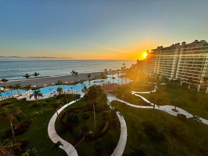 Condominio En Marina Vallarta Bvg En  Playa - Puerto Vallarta