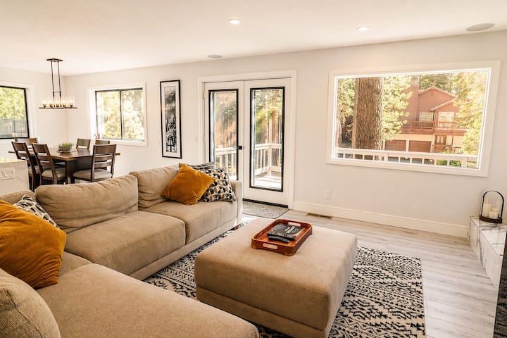 Mammoth Lakes Ski Getaway, Sleeps 7 - Mammoth Lakes, CA