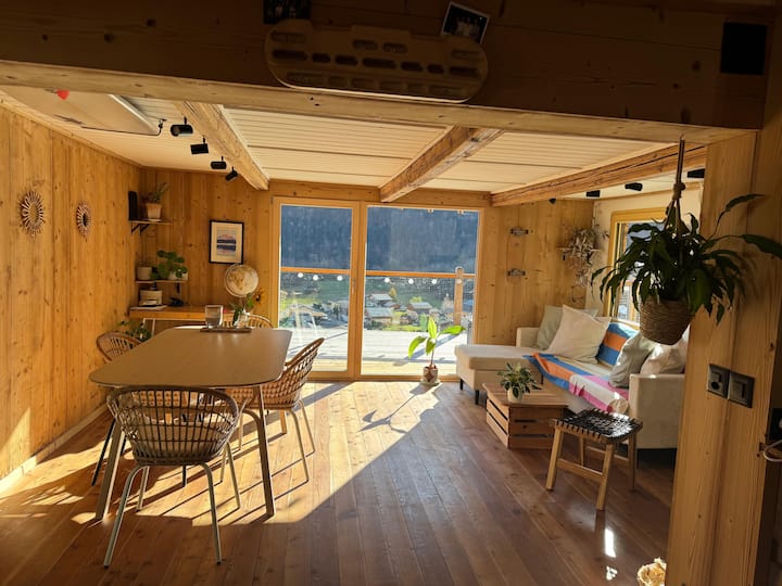 Chalet Familiale Face Nature - Martigny