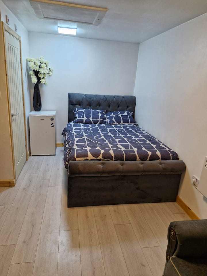 Guest House In Greater Manchester - Rochdale