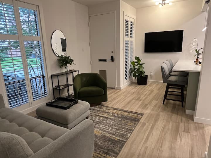 Your Home In Heart Of Houston - Houston, TX