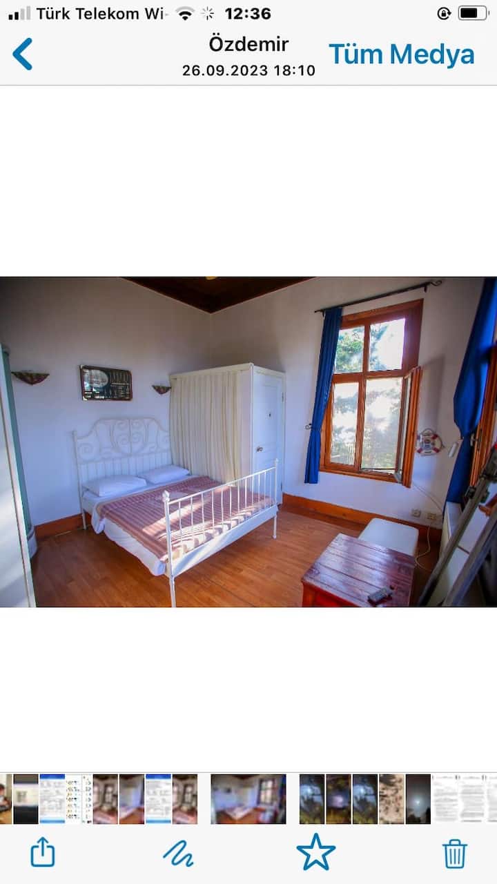 Duş Kabinli Manzaralı Delux Oda - Heybeliada