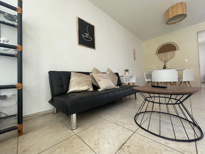 Hogar Limpio, Cómodo Y Seguro En Zamora Mich - Zamora, Mexico