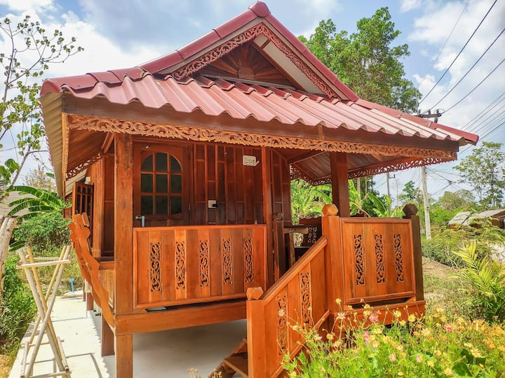 Wooden Bungalow Thai Style - A/c - Ao Nang