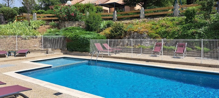 Maison Salavas
Clim Et Piscine - Vallon-Pont-d'Arc