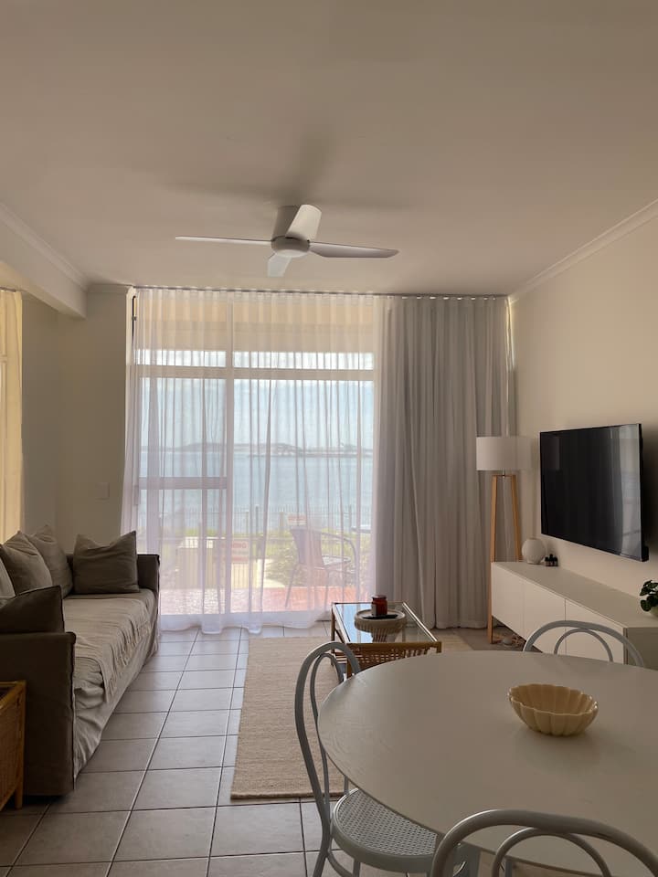 Makai ‘Toward The Sea’ - Port Lincoln