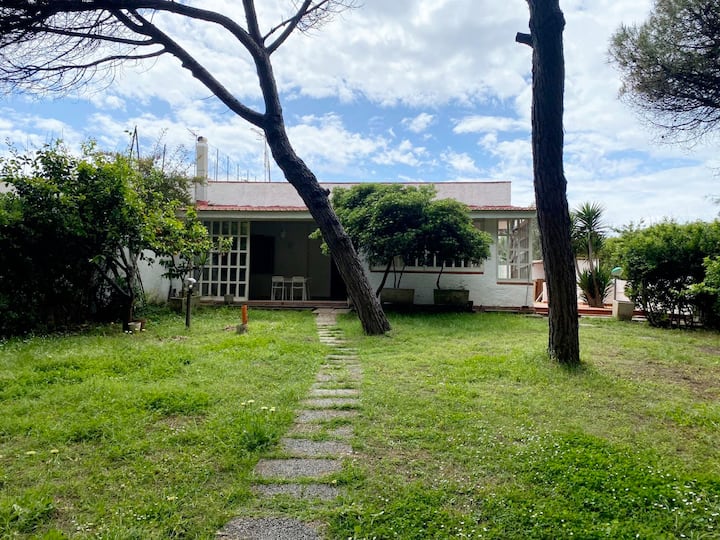 Villa Gigina, Tra Pineta E Mare. - Mondragone