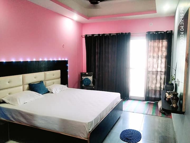 Rishikeshville - Rishikesh
