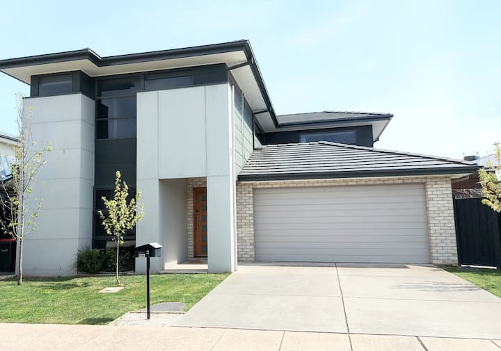 Miss Maria Is Boutique Beautiful. - Ballarat