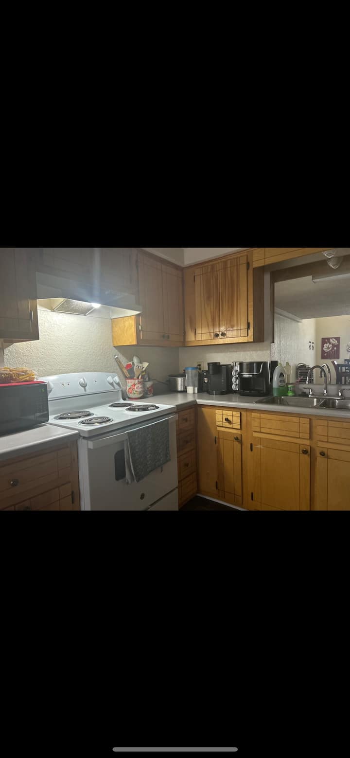 Condo Quiet Area - Hot Springs, AR