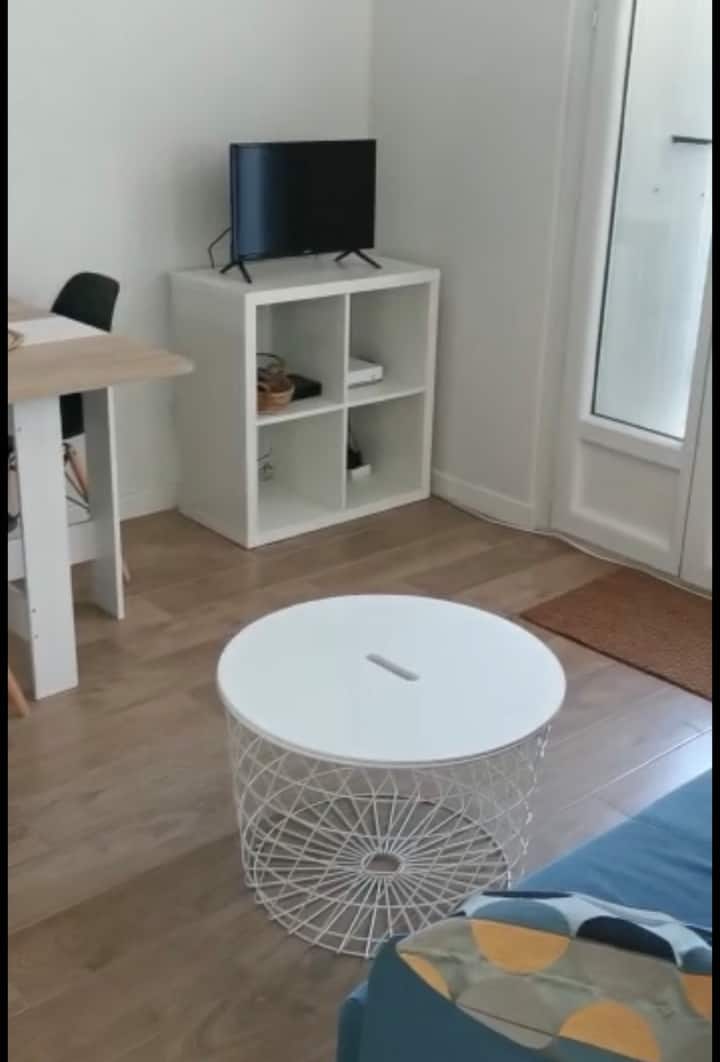 Studio à 20 M D’aix Marseille - Marignane