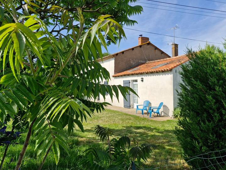 Le Cardoué Gîte Au Calme Proche Puy Du Fou - Chantonnay