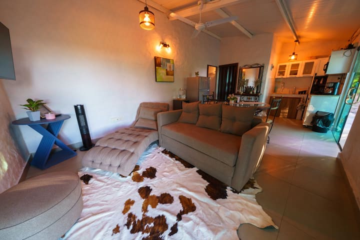 Casa-piedra - Paraguay