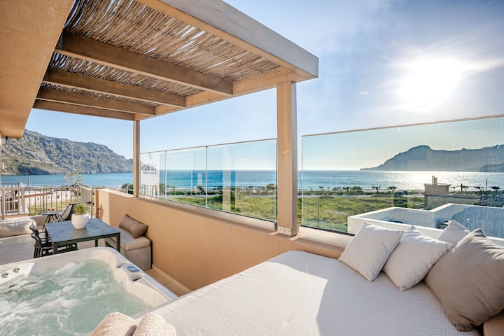 Seaside 3-floor Residence With Private Suites - Plakias