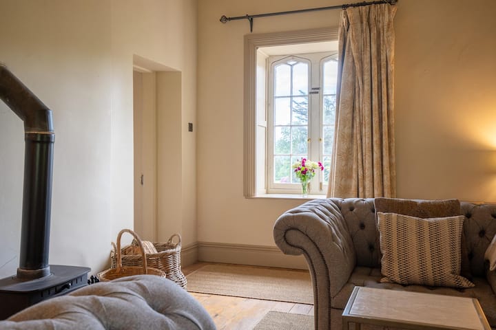 The Apartment At Llanerchydol Hall - Welshpool
