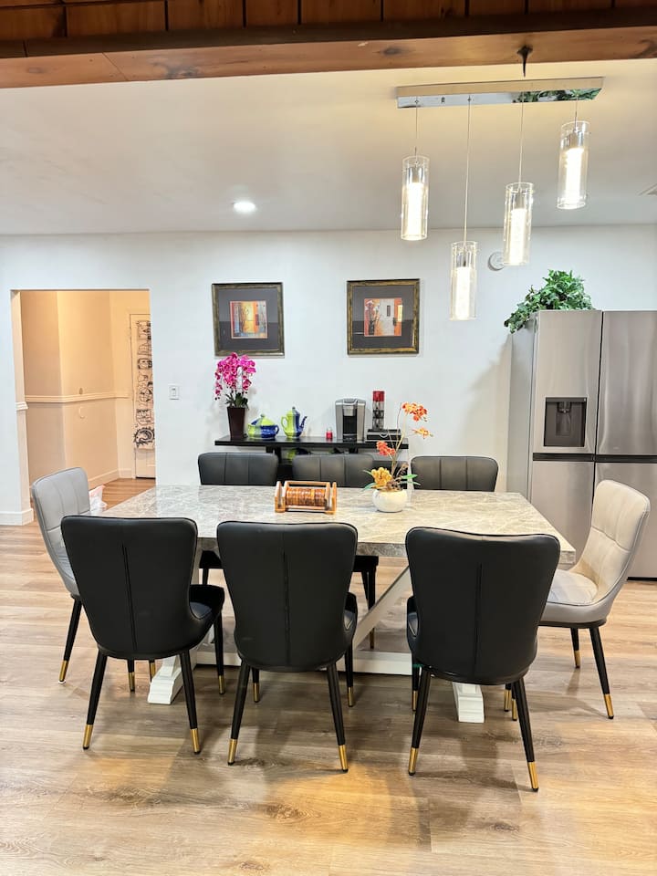 安静友好社区安大略5b/4b新装修高速网络宽敞院落大平层独立屋 - Ontario