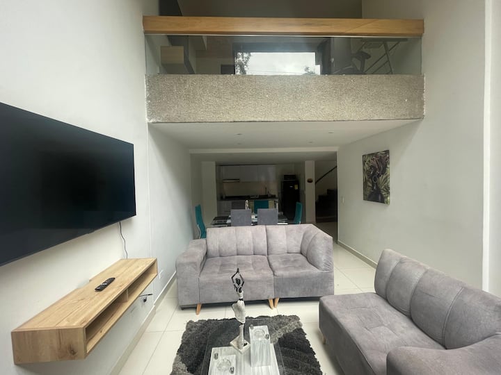 Hermosa Casa Norte Bogota Chimenea Interior Y Bbq - Bogota