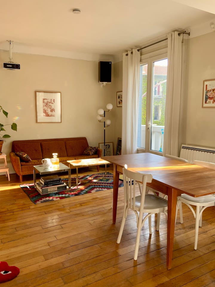 Charmant 2 Pièces Aux Lilas - Les Lilas