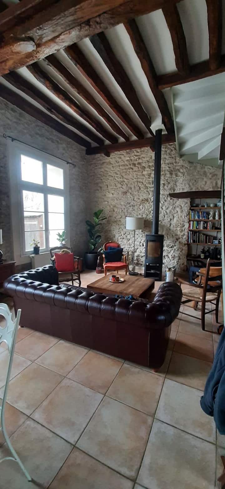 Converted Farm House By A Forest - Saint-Rémy-lès-Chevreuse