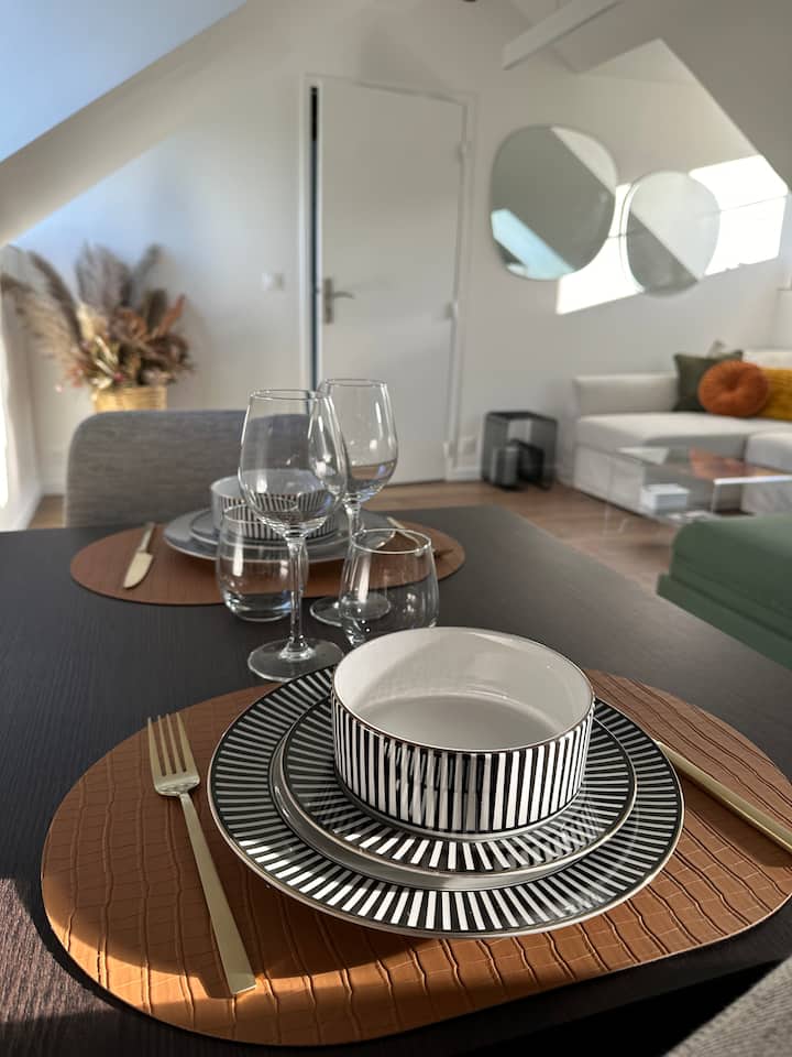 Calme Lumineux 
10 Min Du Centre Parking Gratuit - Honfleur