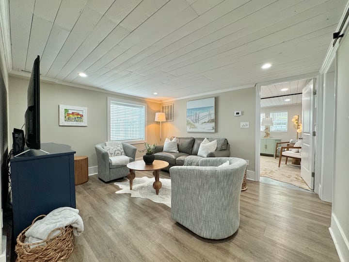 The Latimer~heart Of Wb~steps To Ocean +Sound! - Wrightsville Beach, NC